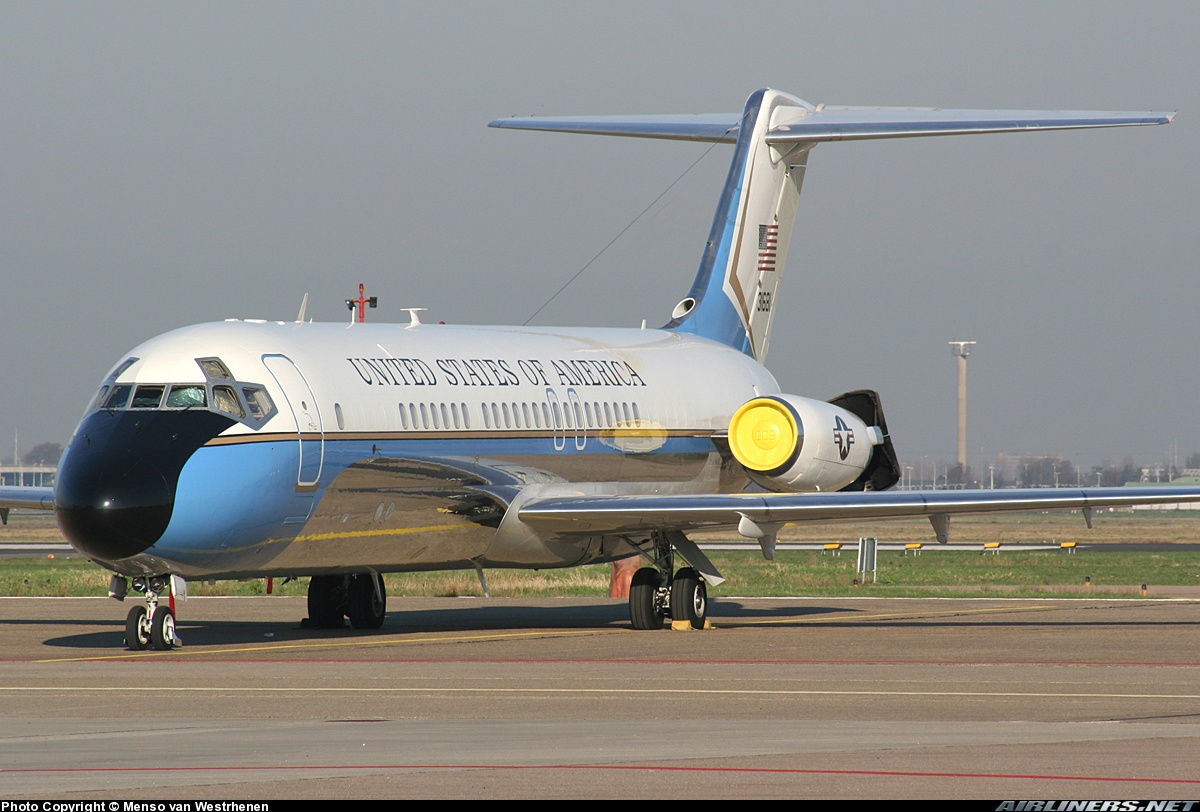 Mcdonnell Douglas Vc 9c Dc 9 32 Usa Air Force Aviation Photo