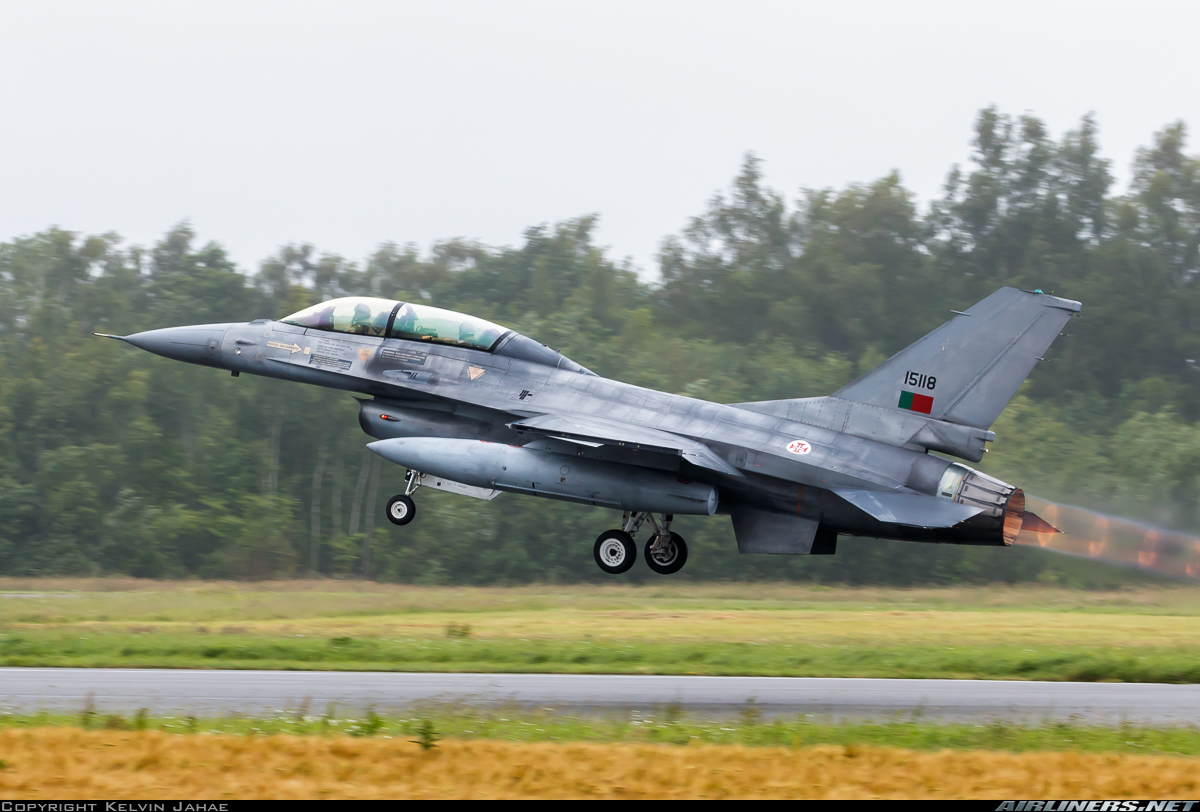 Lockheed Martin F-16BM Fighting Falcon - Portugal - Air Force ... Lockheed Martin F-16BM Fighting Falcon - Portugal - Air Force ...